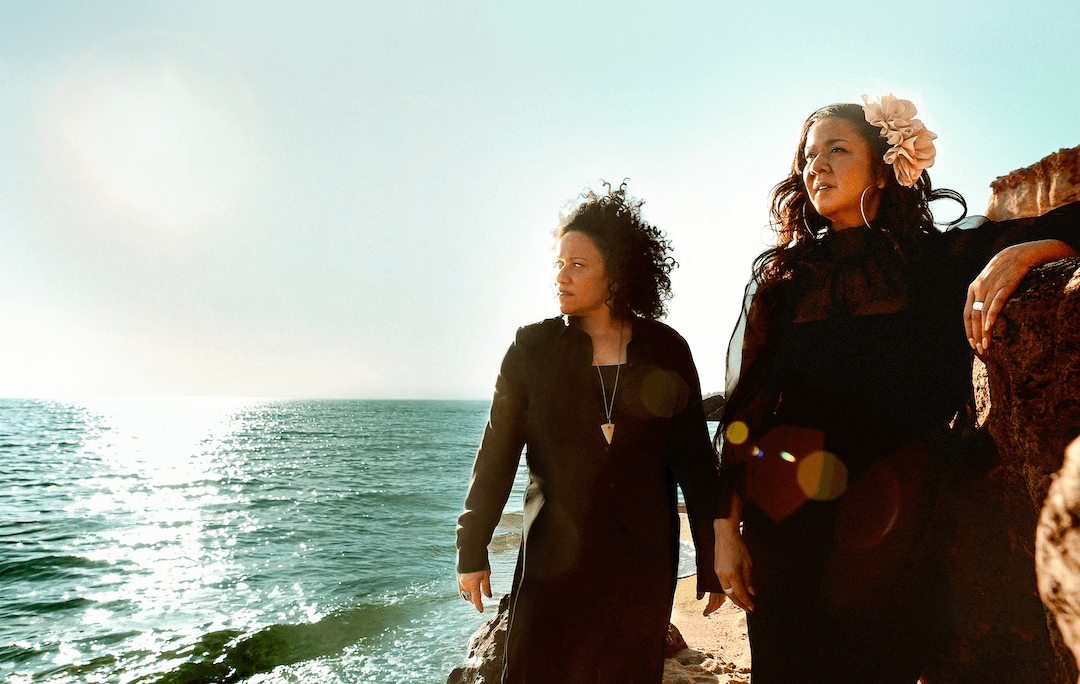 Linda & Vika Bull's Go-To Picks When Someone Says 'Carn, Sing Us A Song'