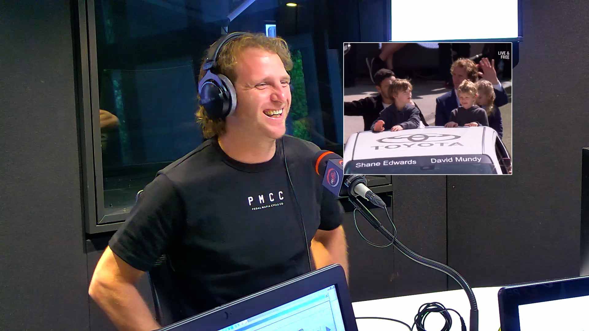'If They Go, I'm Not Going': What Went Through Mundy's Head Just Before ...