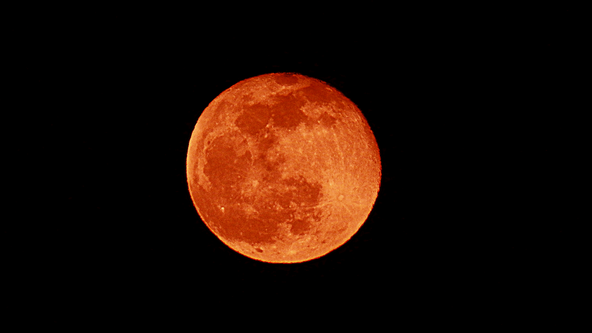 The Best Time To Check Out Tonight's Blood Moon In WA