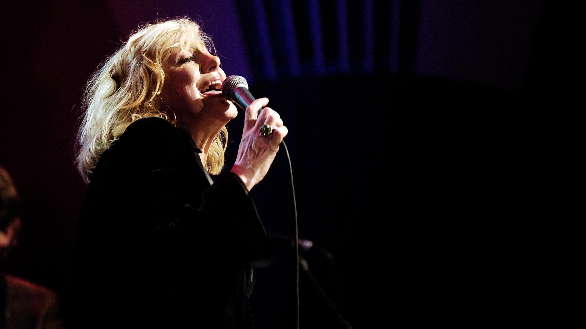 Aussie Singer Renée Geyer Dies At 69