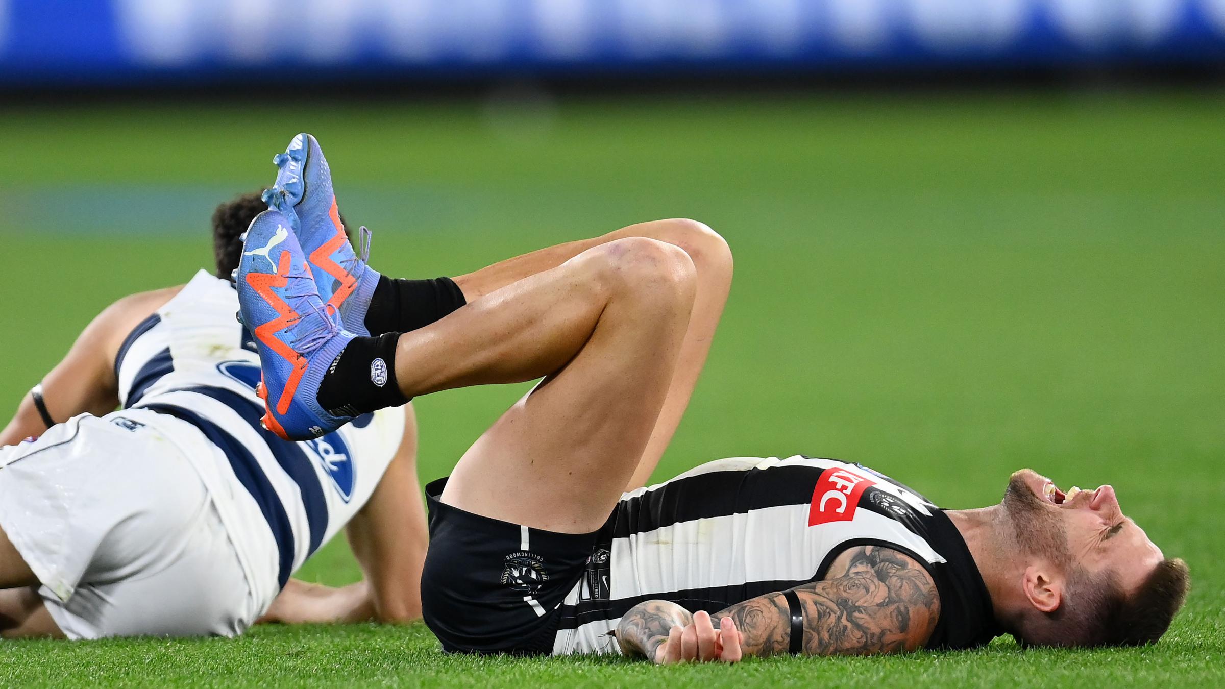 Elliot Yeo Recalls Copping 'Same Break' As Jeremy Howe: 'Both Bones ...