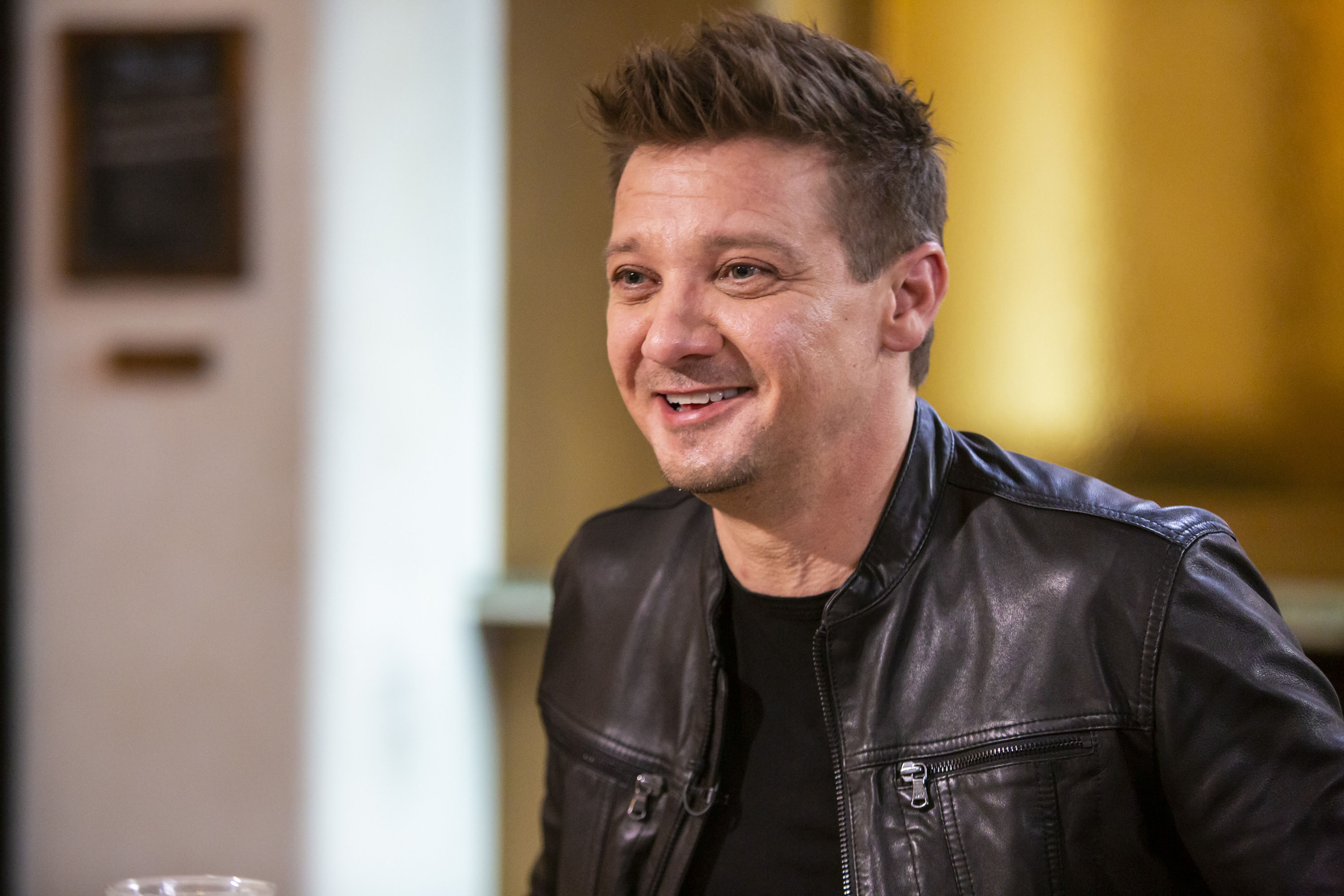 Jeremy Renner To Open Up About Near-Fatal Snowplow Accident In First ...