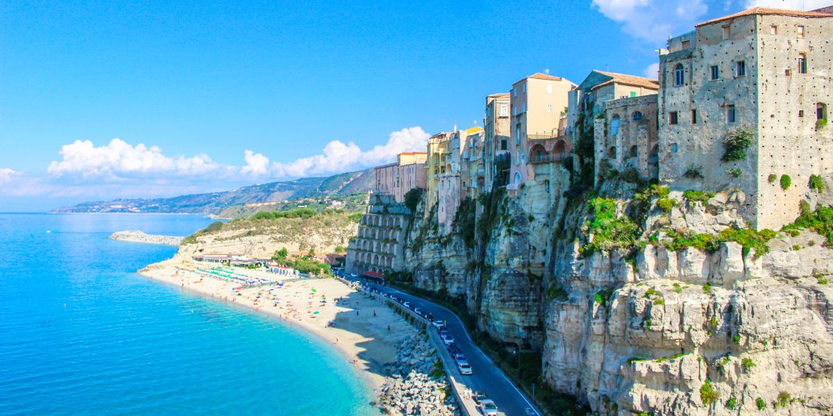 Italian Coastal Town Calabria Paying People Nearly $44k to Relocate But ...