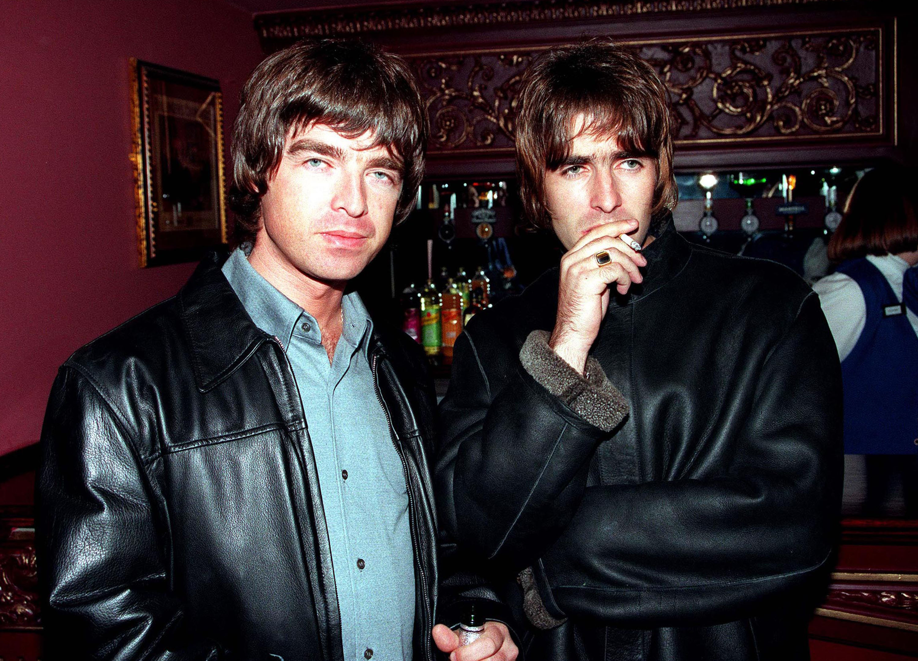 Oasis Officially Announce Comeback With Reunion Tour!
